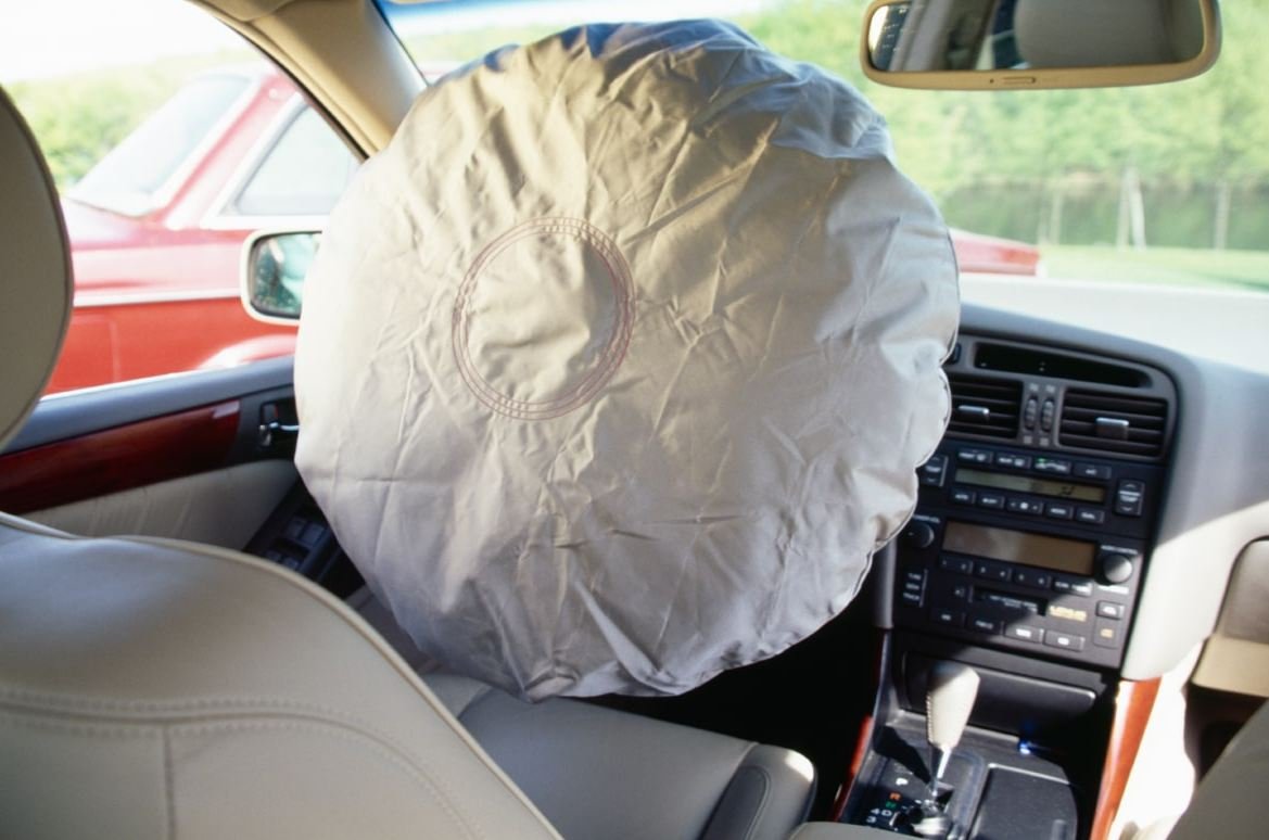 Car airbag repair - Ras Al Khor-Dubai - Cardio Auto